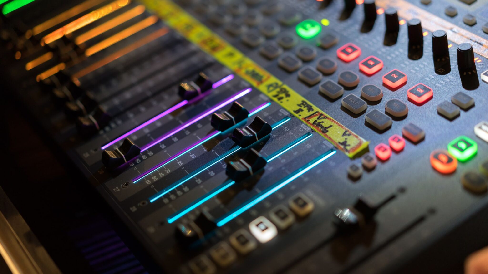 Common AV Issues and How to Fix Them - HAVI DESIGN INDIA